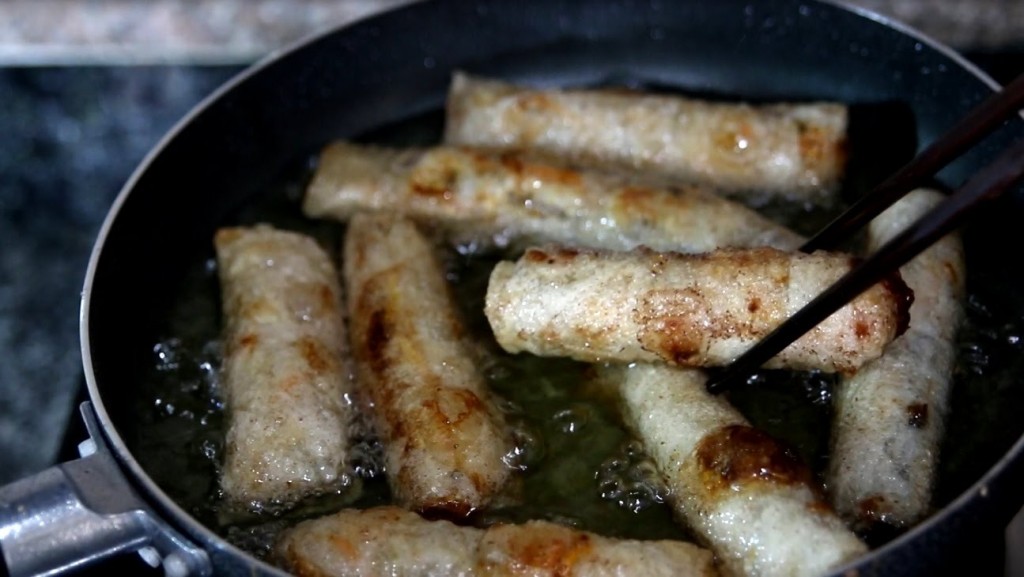 Học Cách Làm Món Chả Giò Truyền Thống Thật Ngon